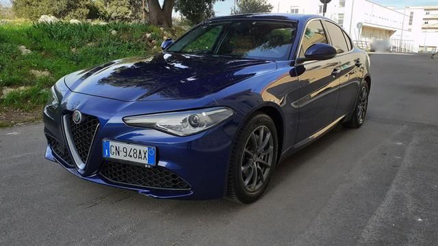ALFA ROMEO Giulia 2.2 Turbodiesel 136 CV AT8 Business 175.000 Km 15.900 ...