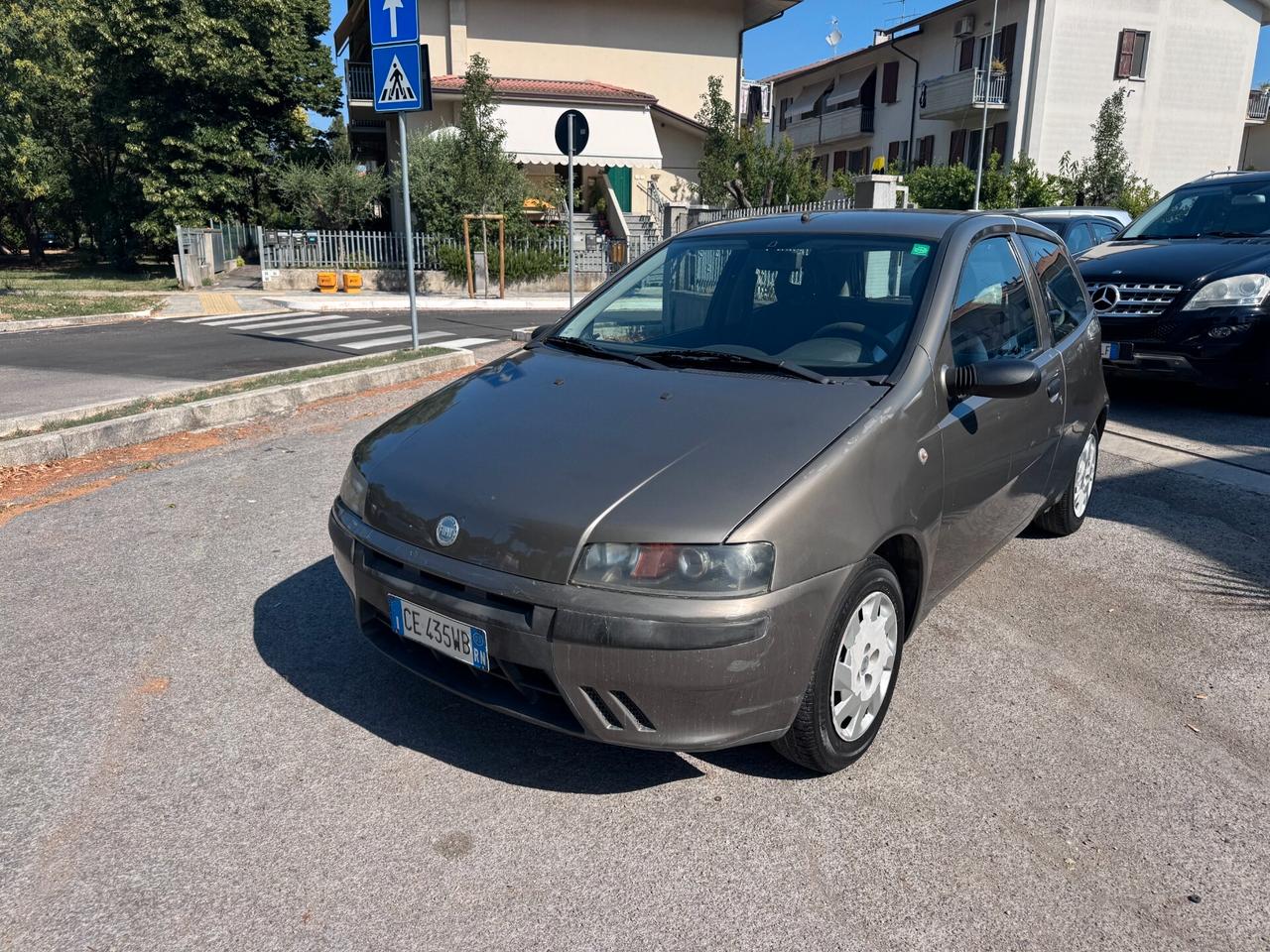 Fiat Punto 1.2i cat 3 porte Verve 95.000 Km 1.990 €, a Cesenatico ...