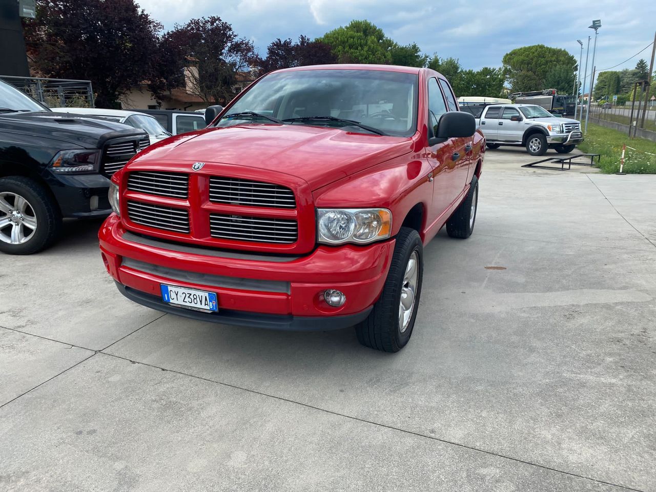 DODGE RAM 1500 4.7 V8 SPORT GPL AUTOCARRO