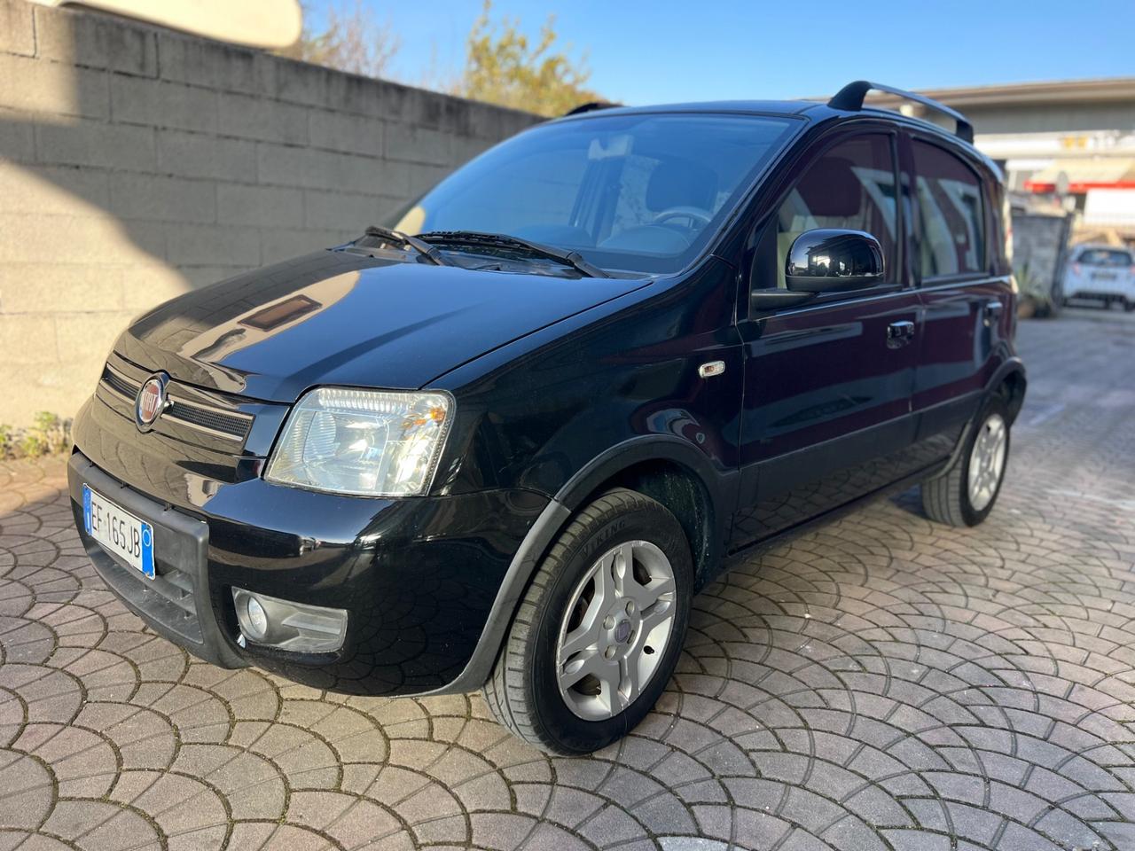 Fiat Panda 1.2 Climbing metano per NEOP tettuccio 128.000 Km 4.500 €, a ...