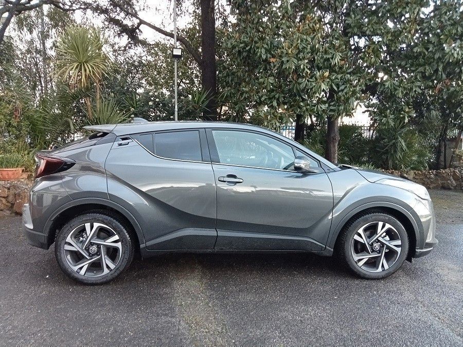 CHR Hybrid Autom N OLEGGIO a medio Termine