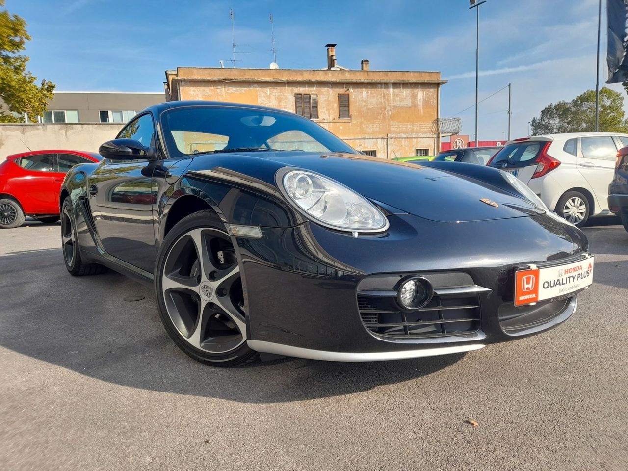 Porsche Cayman 2.7