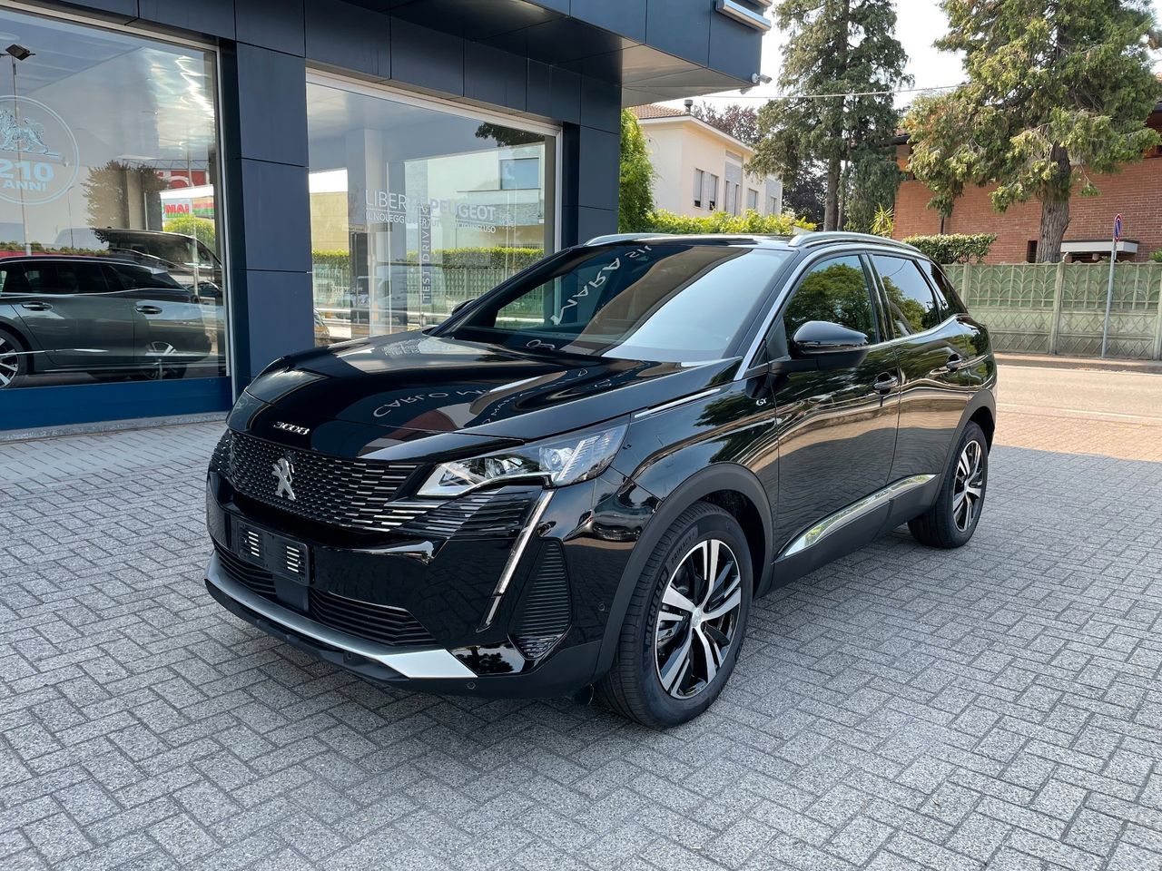 Peugeot 3008 BlueHDi 130 S&S EAT8 GT ***Pronta Consegna*** 17 Km 38.990 ...