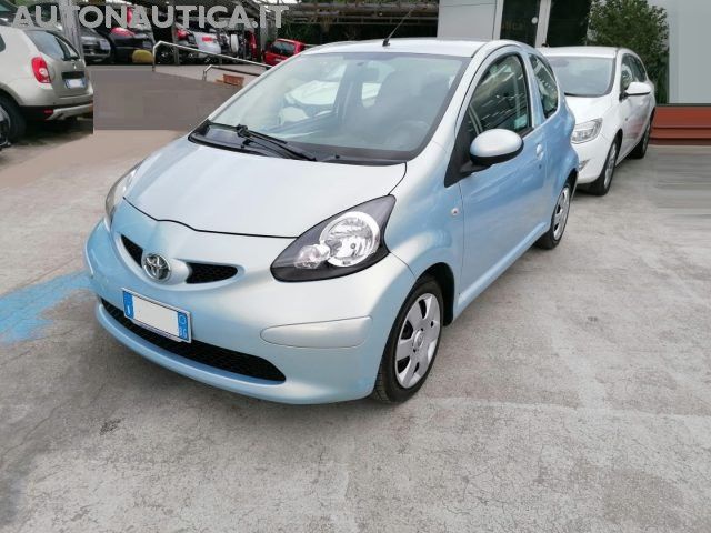 TOYOTA Aygo 1.0 12V VVT-i 3 PORTE 68cv AUTOMATIC