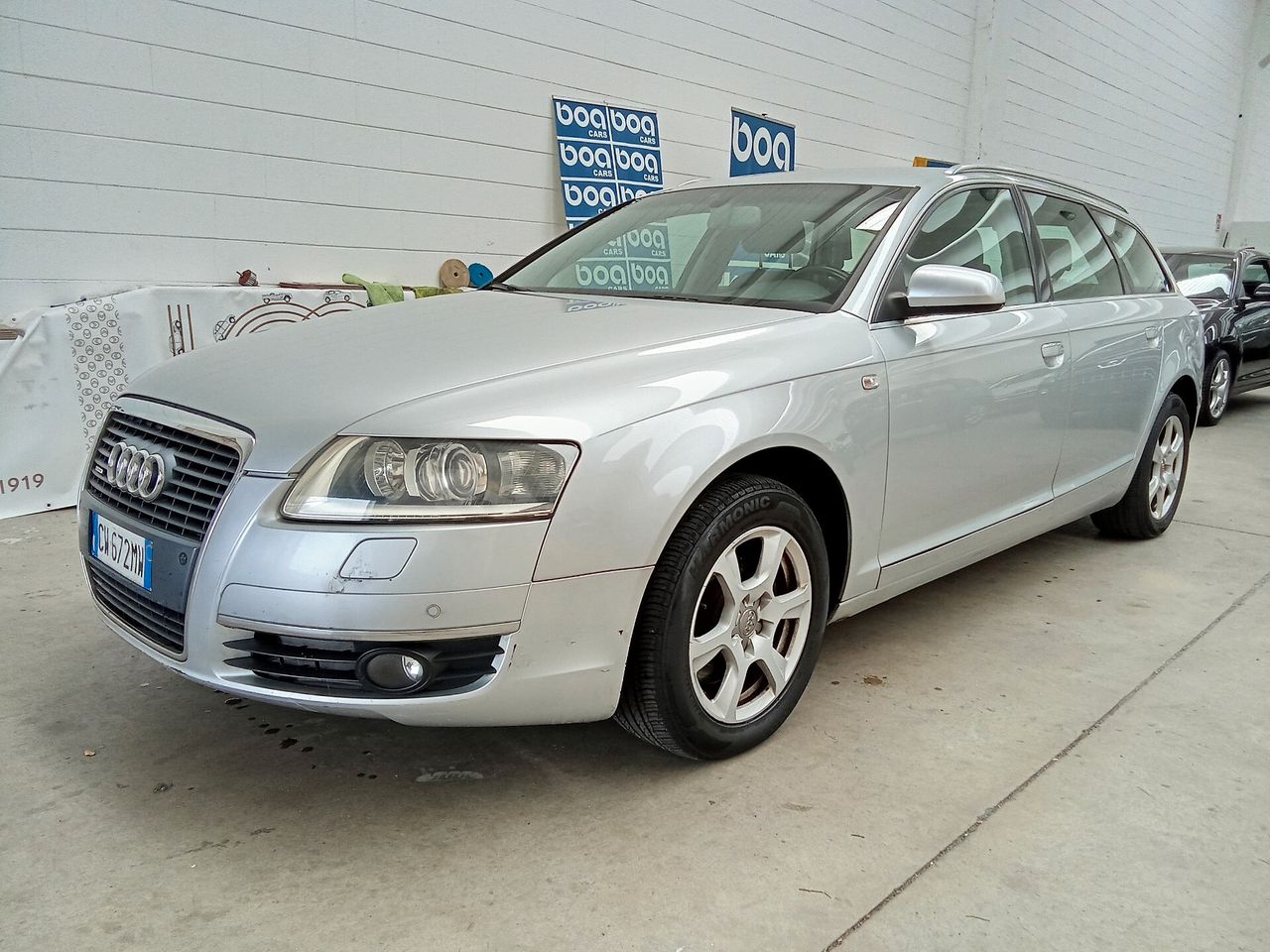 Audi A6 Avant 3.0 V6 TDI quattro/SOLO COMMERCIANTI O EXPORT 350.000 Km ...