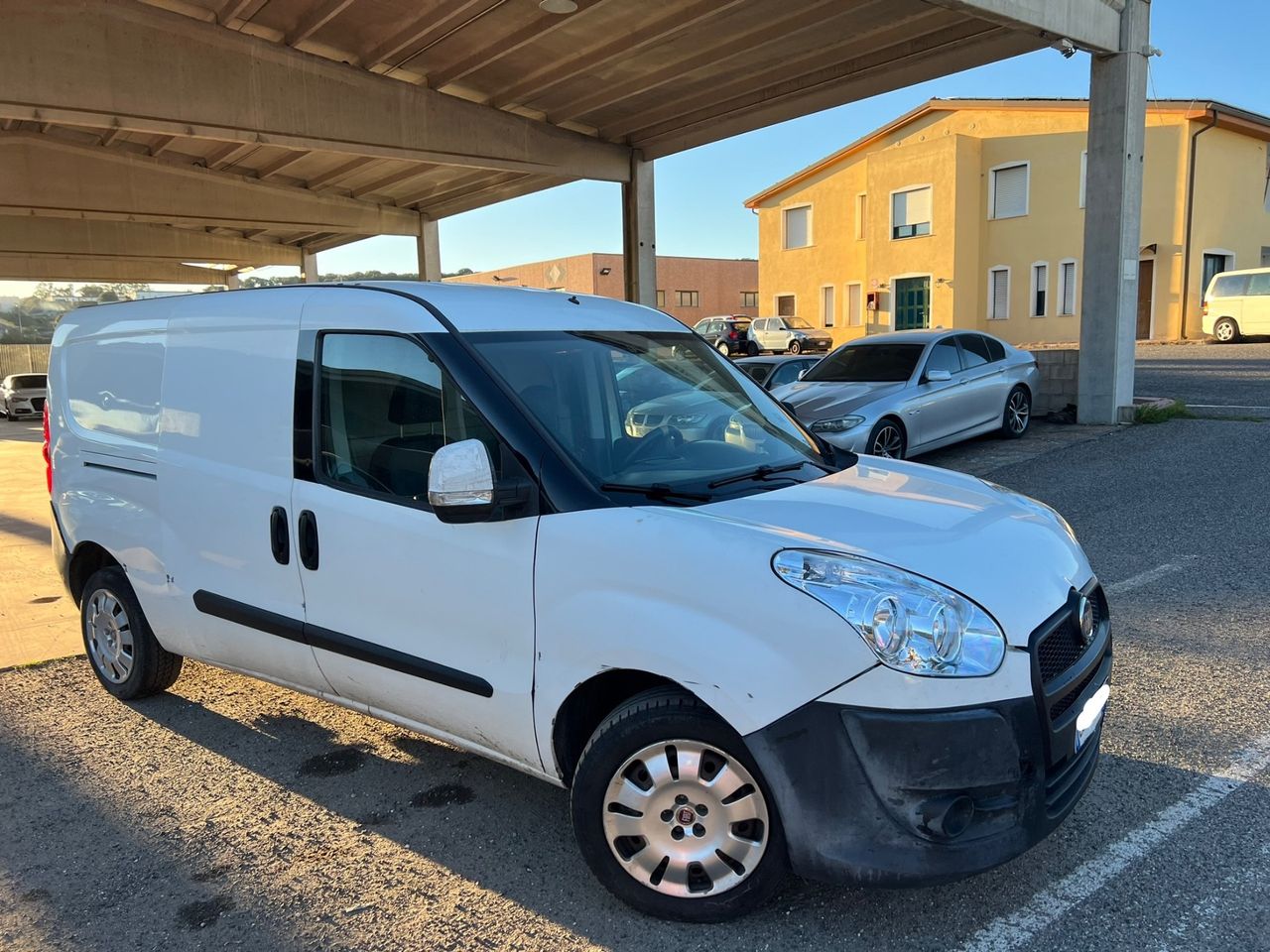Fiat doblo 1.3 Mjt coibentato salumi e formaggi