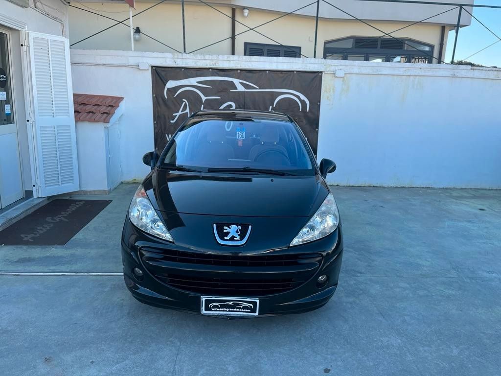 Peugeot 207 1.4 HDi 70cv 5p. X-Line