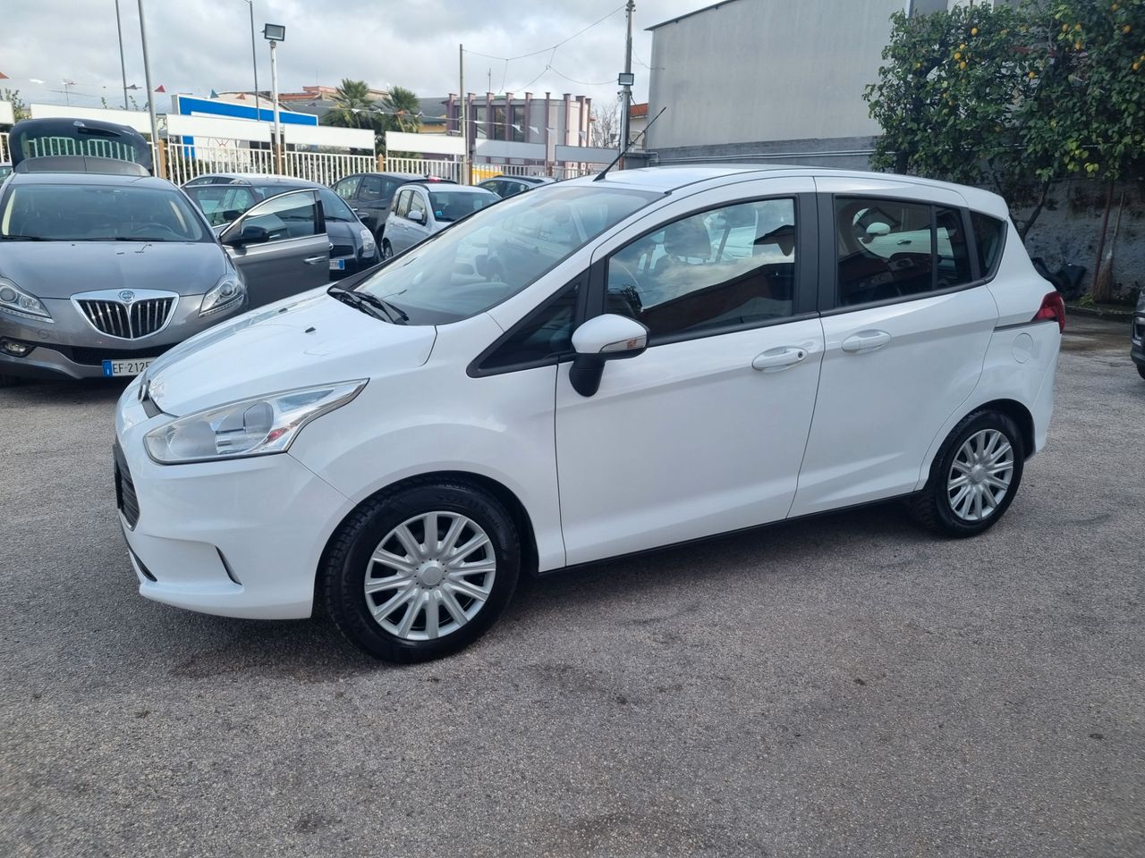 Ford B-Max 1.4 90 CV GPL Plus
