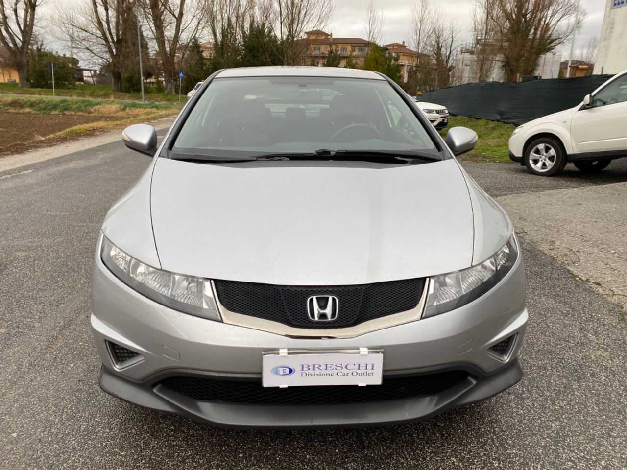 Honda Civic 1.8 i-VTEC 3p. Type S 221.877 Km 5.900 €, a Rieti 176393255 ...