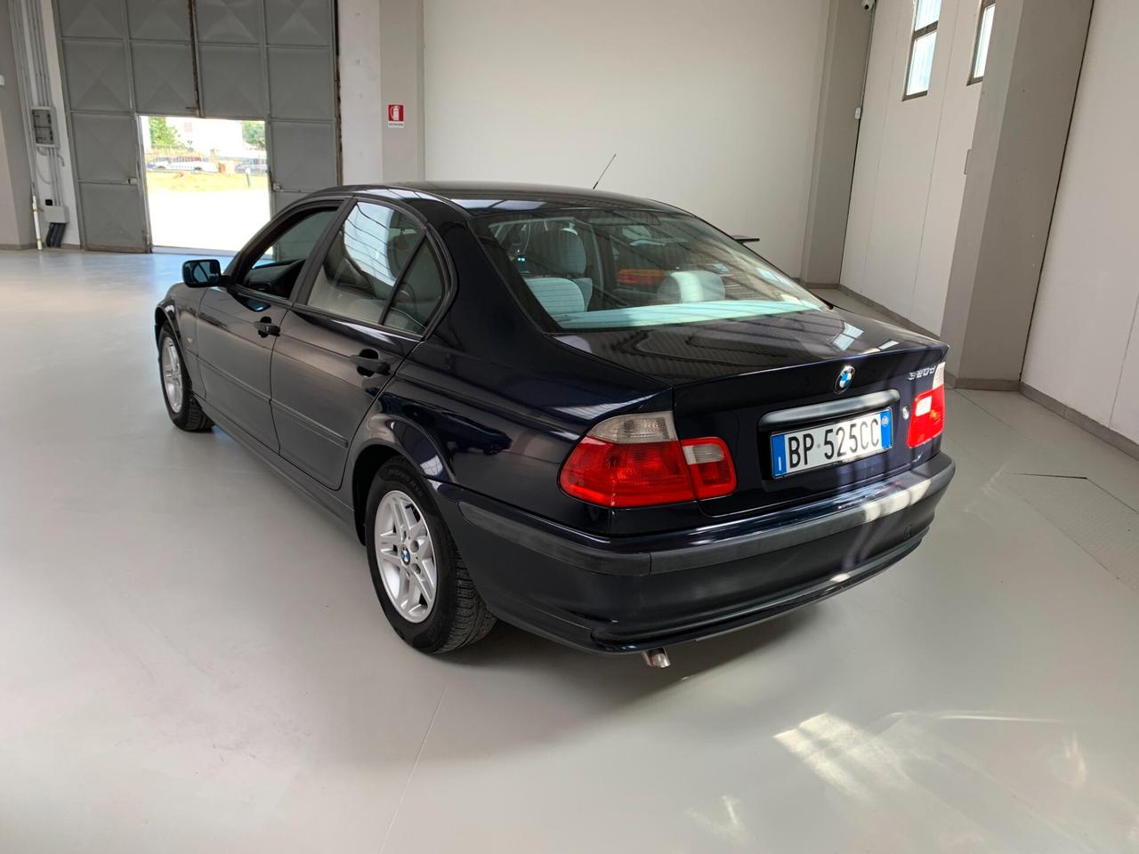 Bmw 320 320d turbodiesel cat 4 porte 198.000 Km 4.500 €, a Perugia ...