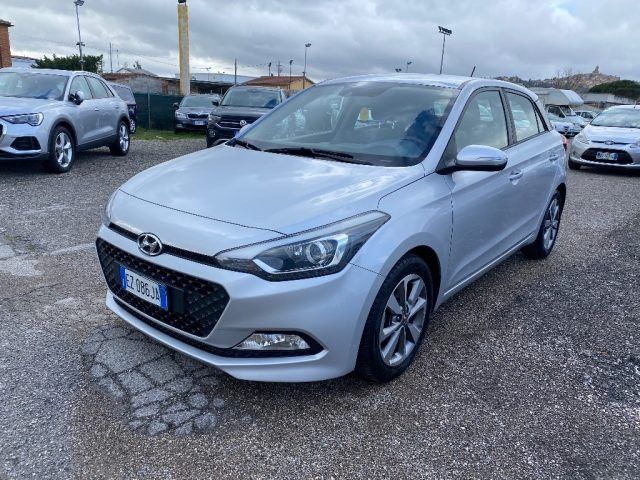 HYUNDAI i20 1.1 CRDi 12V 5 porte Style NEOPATENATI