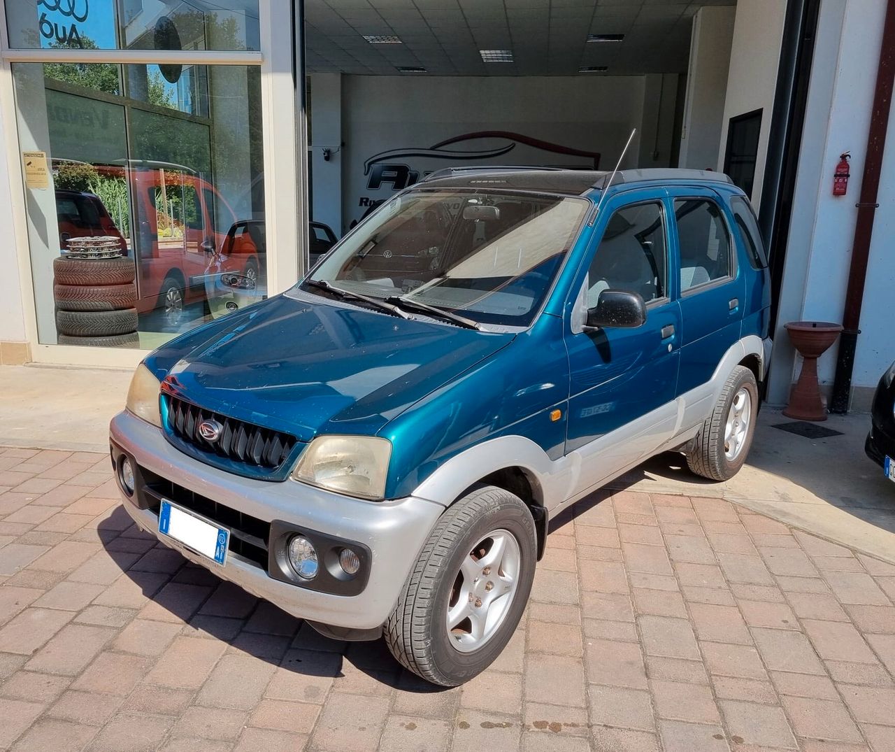 Daihatsu Terios 1.3i 16V cat 4WD CX MOTORE NUOVO! CON 90.000 KM! METANO ...