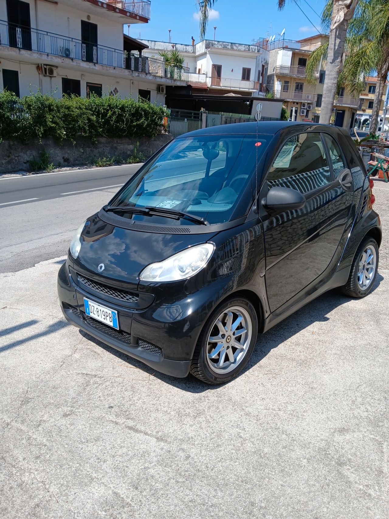 Smart ForTwo 1000 52 kW MHD coupé passion 180.000 Km 3.990 €, a ...
