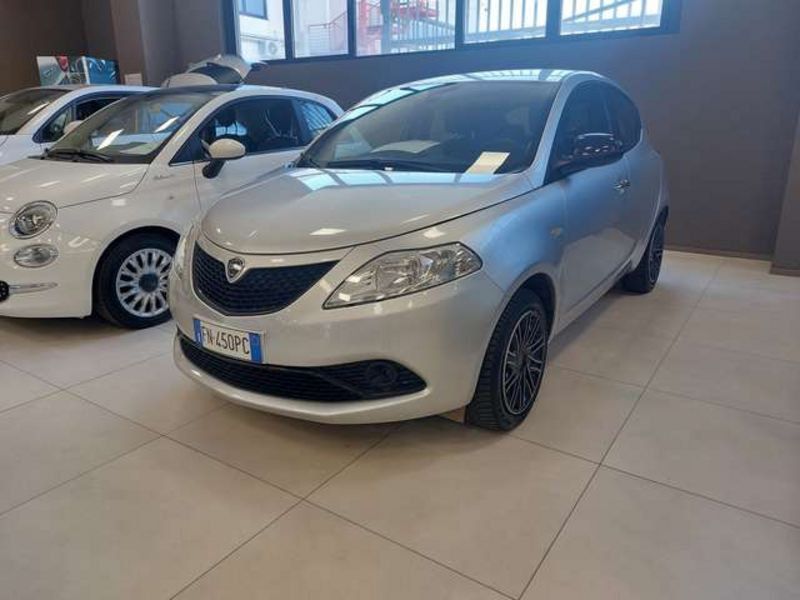 Lancia Ypsilon 1.2 Gold 69cv my18