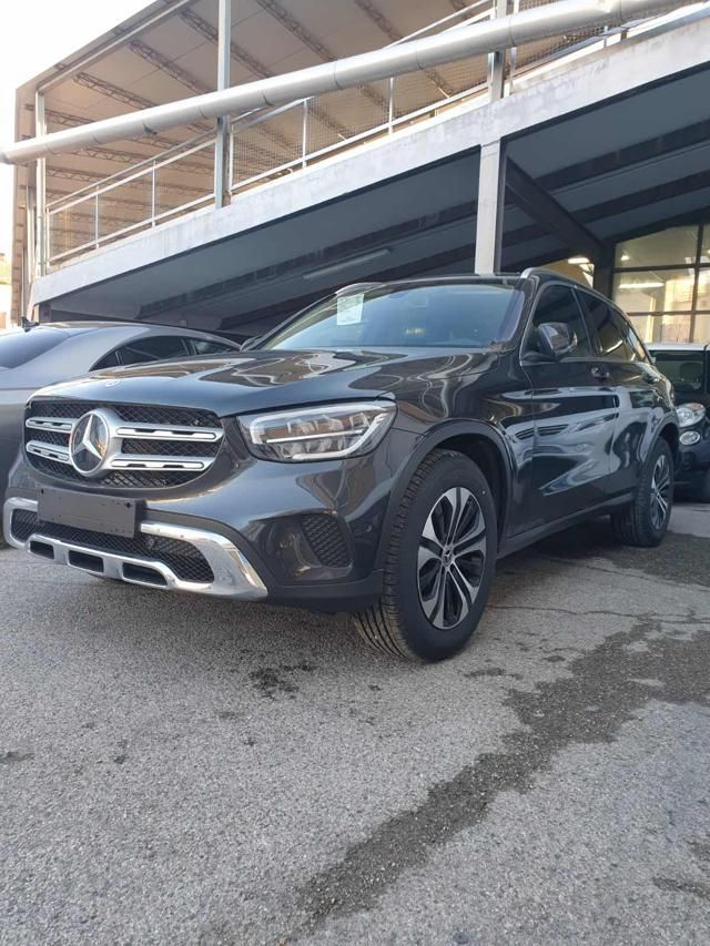MERCEDES-BENZ GLC 220 d 4Matic Sport