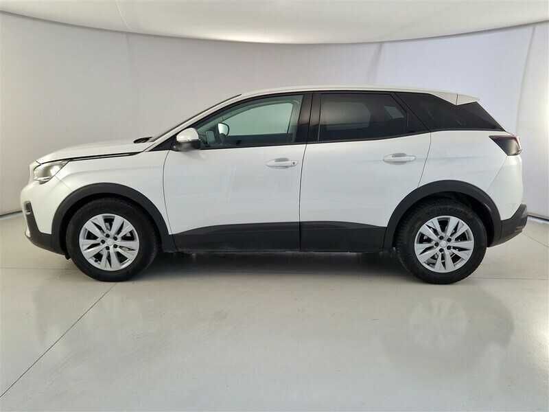 PEUGEOT 3008 BlueHDI 130 S&S Business
