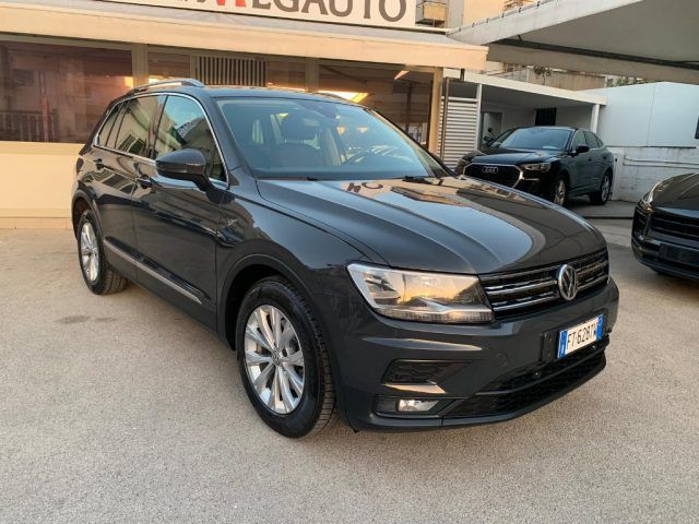 VOLKSWAGEN Tiguan 2.0 TDI SCR DSG Business BlueMotion Technology
