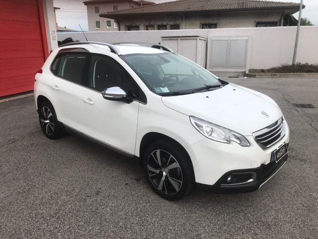PEUGEOT 2008 1.6 VTi 120CV Allure