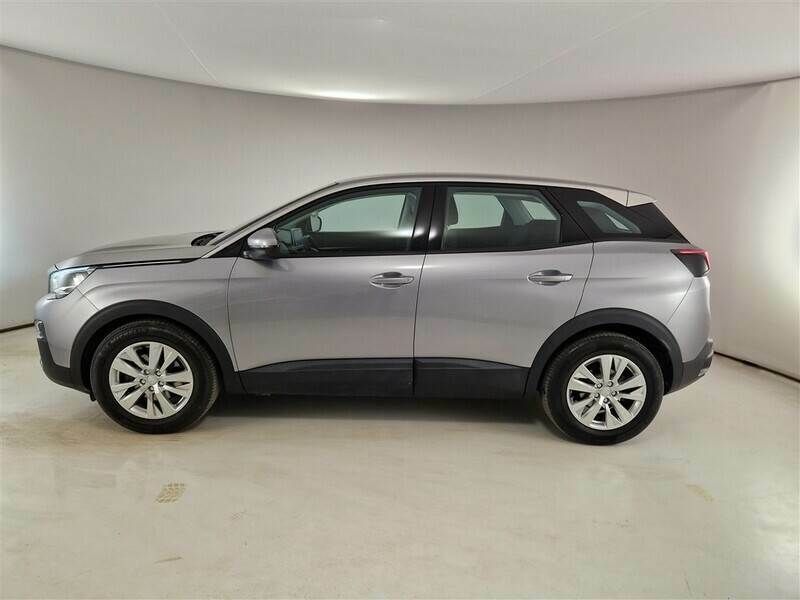 PEUGEOT 3008 BlueHDI 120 S&S Business