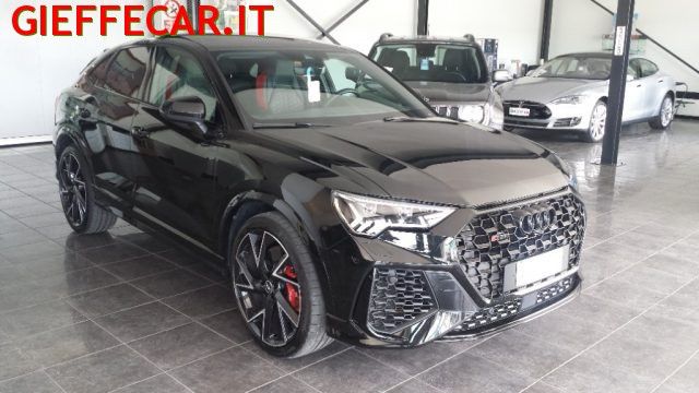 AUDI RS Q3 SPB Quattro S-Tronic