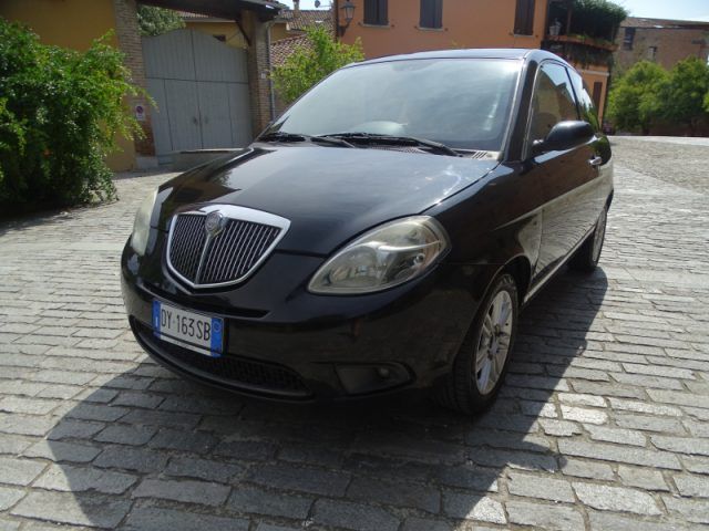 LANCIA Ypsilon 1.3 MJT 90 CV Platino
